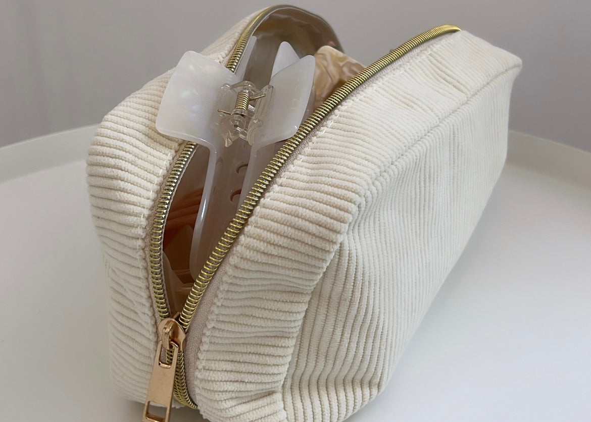 Taschen & Anhänger – J O L I Z A